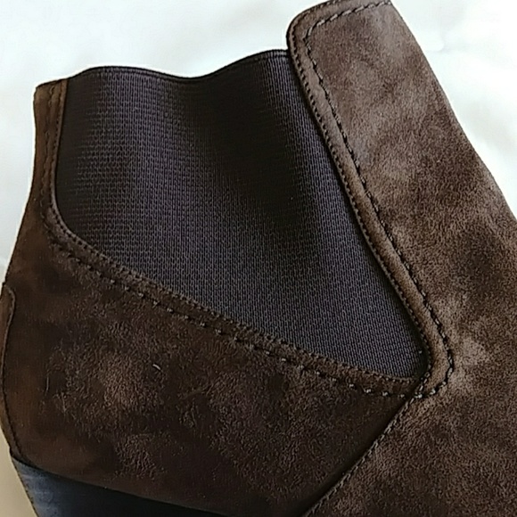 Apostrophe | Shoes | Apostrophe Sudade Brown Ankle Boots | Poshmark